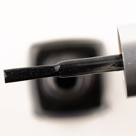 L'Oreal Drop Dead Gorgeous Colour Riche Nail Lacquer Review & Swatches