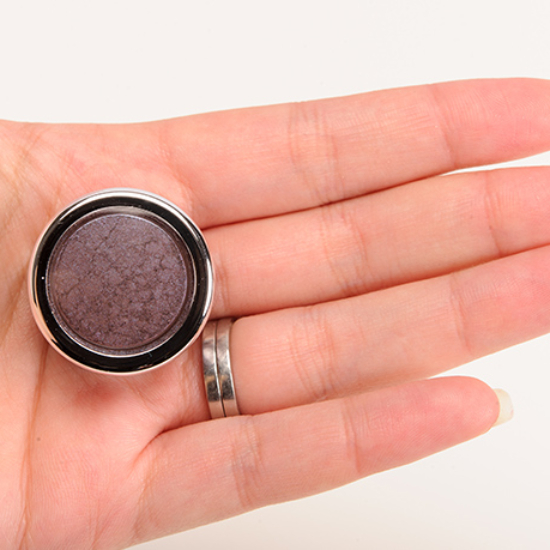 Fyrinnae Wizards' Wedding Cake Eyeshadow Review & Swatches