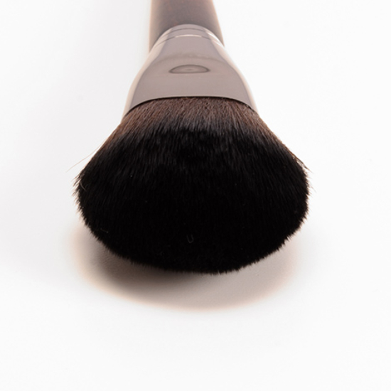 Make Up For Ever #128 Precision Powder Brush • Brush Review & Swatches
