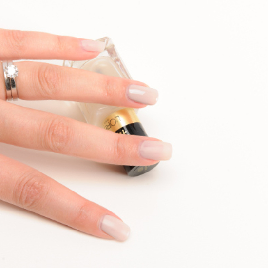 L'Oreal The Matte Velvet The Magic Top Coats Review & Swatches