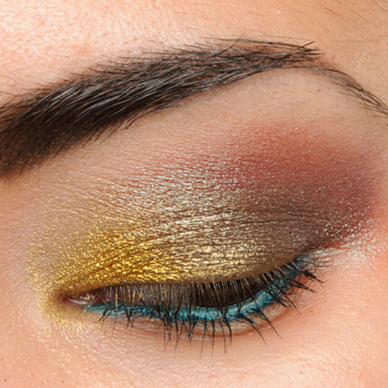 Makeup Geek Liquid Gold Pigment Review & Swatches