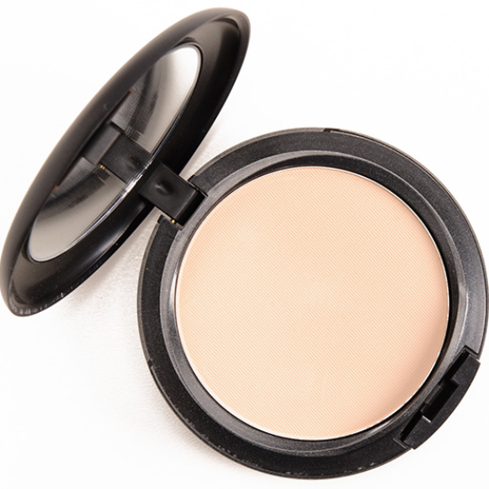 MAC NW18 Studio Fix Powder Plus Review & Swatches