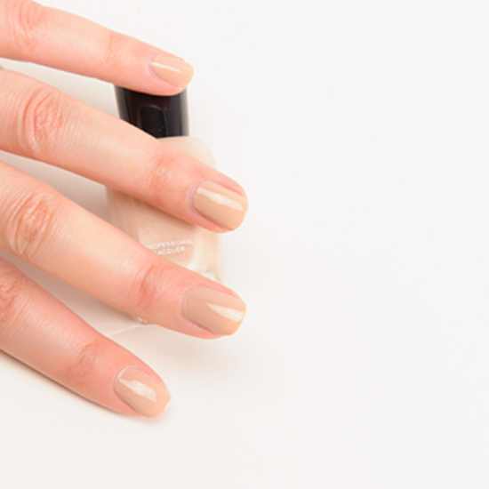 Zoya Taylor Nail Lacquer Review & Swatches