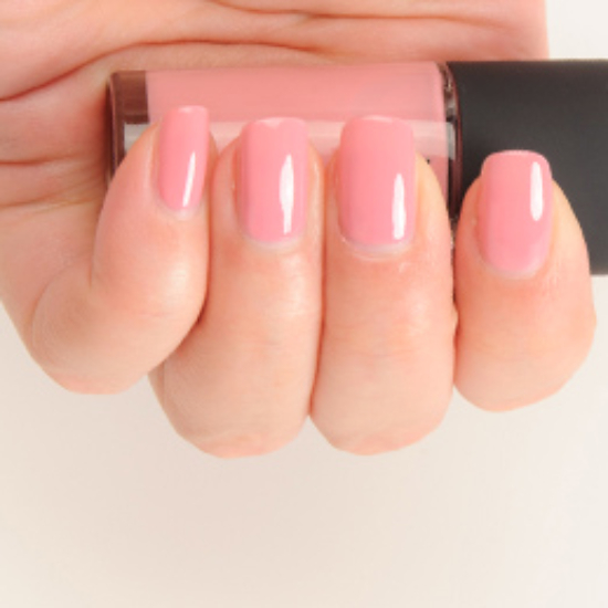 MAC Snob Studio Nail Lacquer Review & Swatches