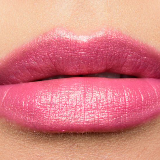 MAC Bombshell Lipstick Review & Swatches