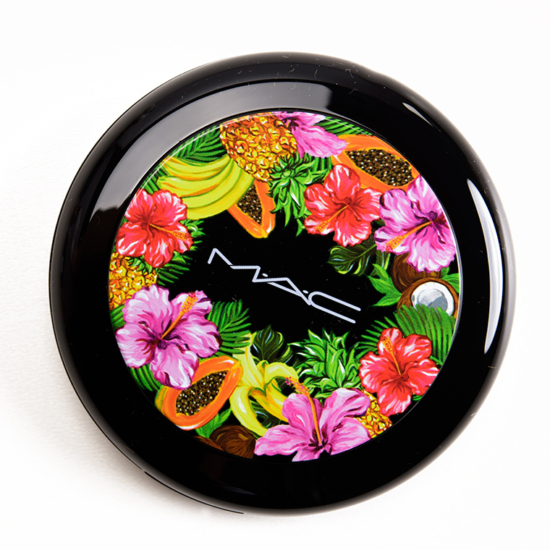 MAC Refined Golden Bronzing Powder Review & Swatches