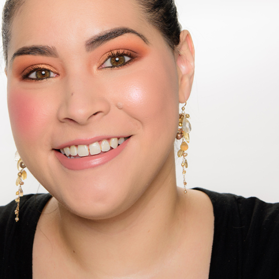 MAC Peach Snow Ball Face Bag Review, Photos, Swatches