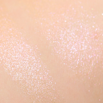 MAC Show Gold Extra Dimension Skinfinish Review & Swatches