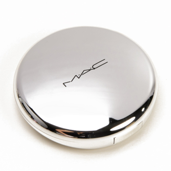 MAC Snowflushed Extra Dimension Skinfinish Review & Swatches