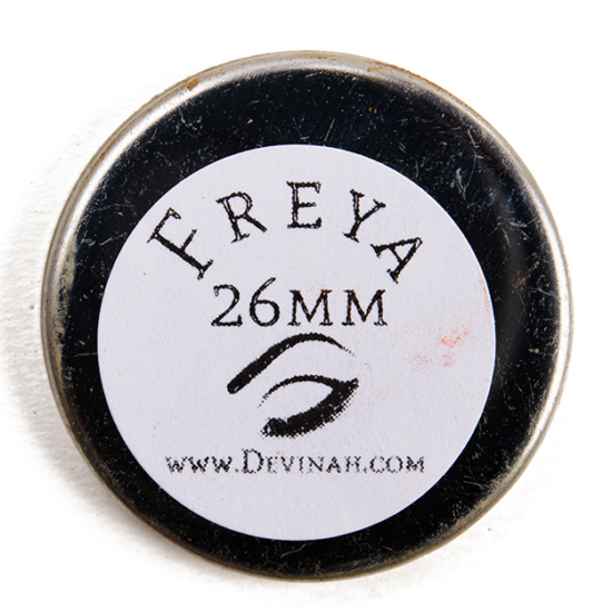 Devinah Cosmetics Freya Pressed Matte Shadow Review & Swatches