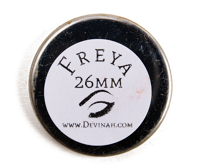 Devinah Cosmetics Freya Pressed Matte Shadow Review & Swatches