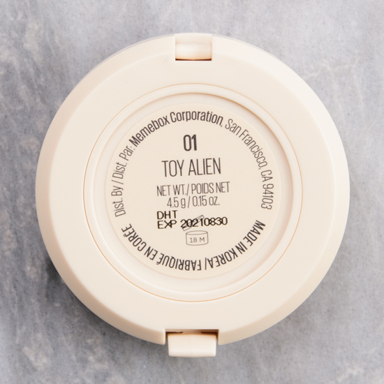 Kaja Toy Alien Mochi Glow Bouncy Blendable Highlighter Review & Swatches