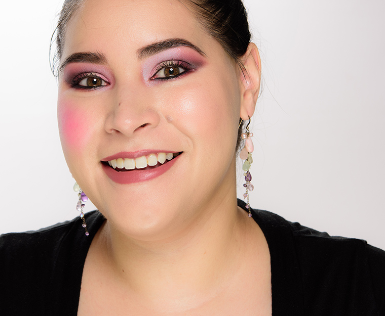 Sol Body Soft Pink Face & Glow Highlighter Review & Swatches