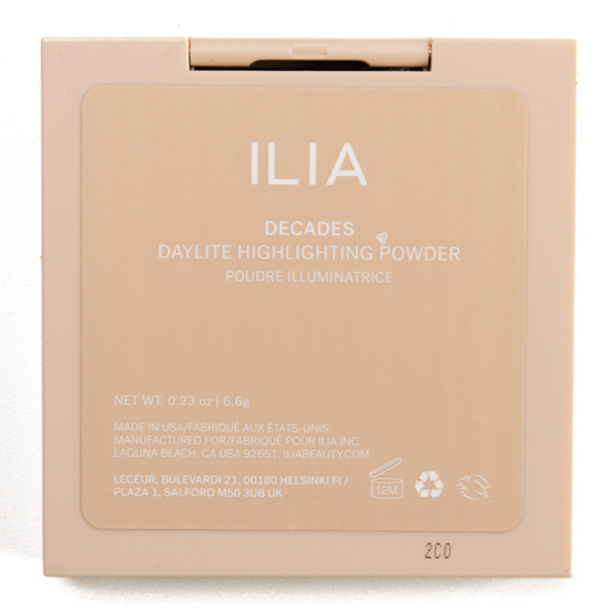 ILIA Decades DayLite Highlighting Powder Review & Swatches