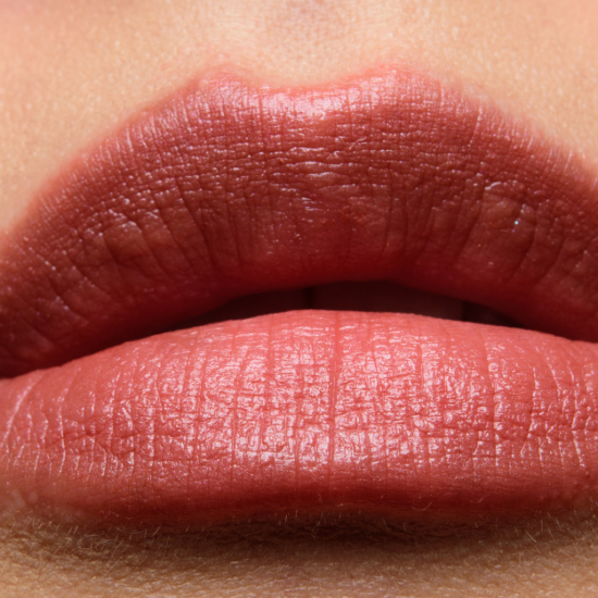 Revlon Smoky Rose Super Lustrous Lipstick Review & Swatches