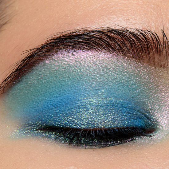 Clionadh Crown Jewel Vibrant Multichrome Eyeshadow Review & Swatches