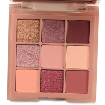 Huda Beauty Sand Haze Obsessions Eyeshadow Palette Review & Swatches