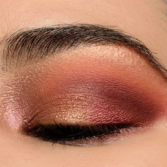 Huda Beauty Sand Haze Obsessions Eyeshadow Palette Review & Swatches