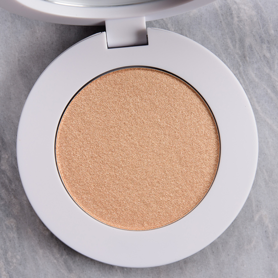 Makeup by Mario Golden Soft Glow Highlighter Review & Swatches