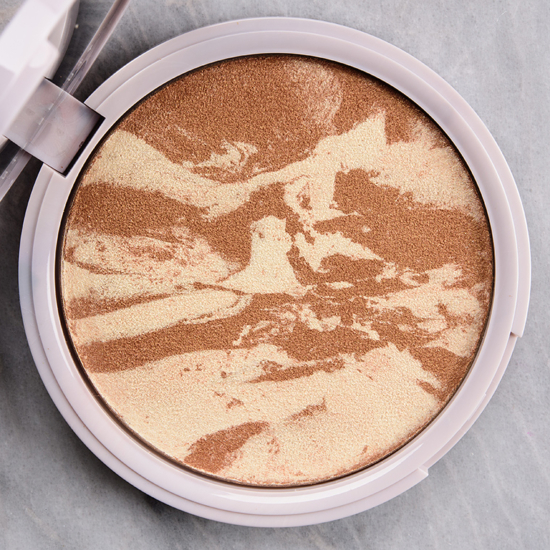 Fenty Beauty Chocolate Swiller Toast'd Swirl Bronzer Review & Swatches