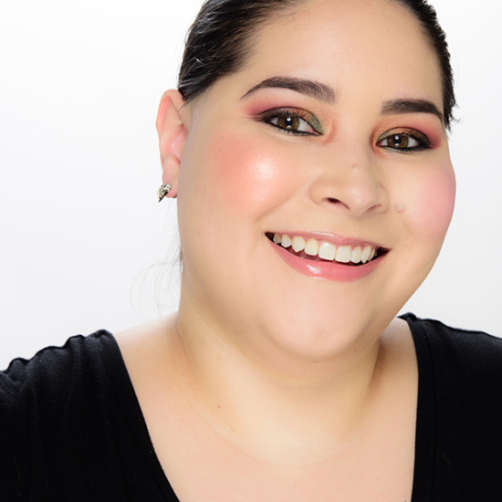 Sol Body Skinny Dippin' Shimmering Body Powder Review & Swatches