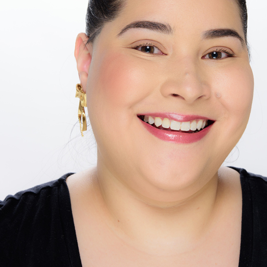 Benefit Starlaa WANDERful World Silky-Soft Powder Blush Review & Swatches