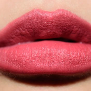 Estee Lauder Rebellious Rose Pure Color Matte Lipstick Review & Swatches