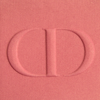 Dior Rose Montaigne (219) Rouge Blush Review & Swatches