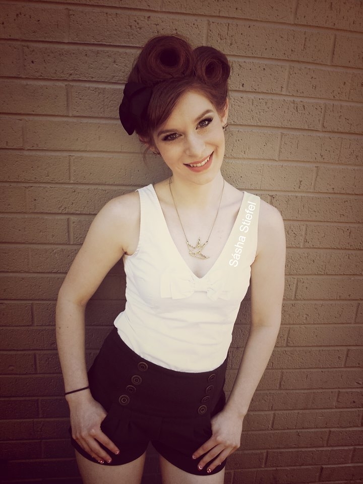 Pinup Girl | Temptalia