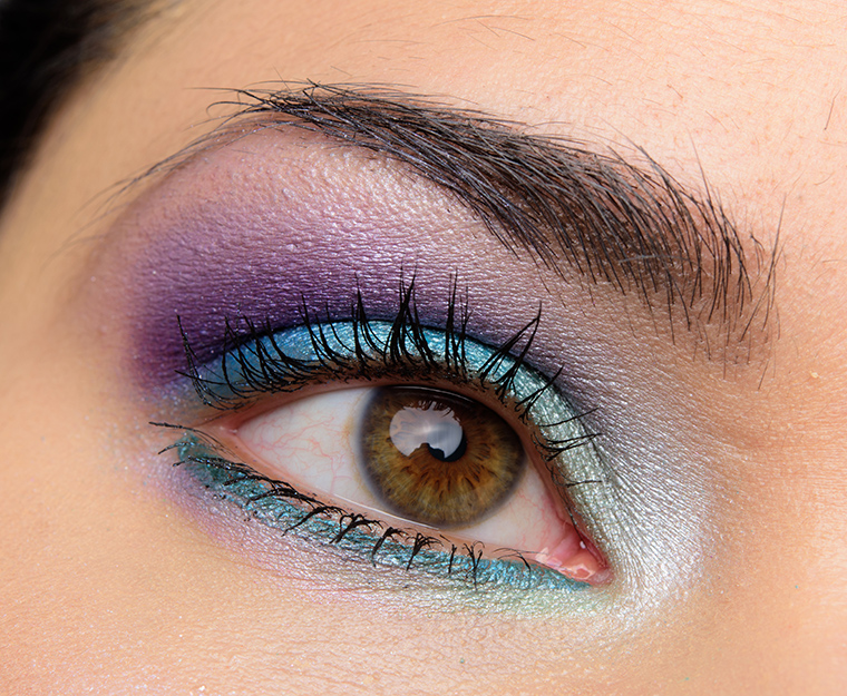 A Refreshing Blue & Violet Look | Temptalia