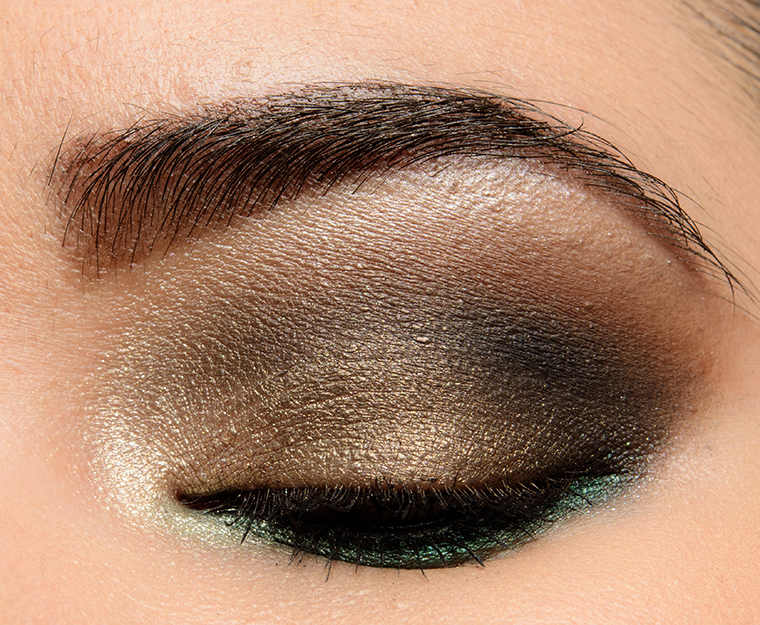 A Smoky Green Eye featuring Tarte Tarteist PRO Remix | Temptalia
