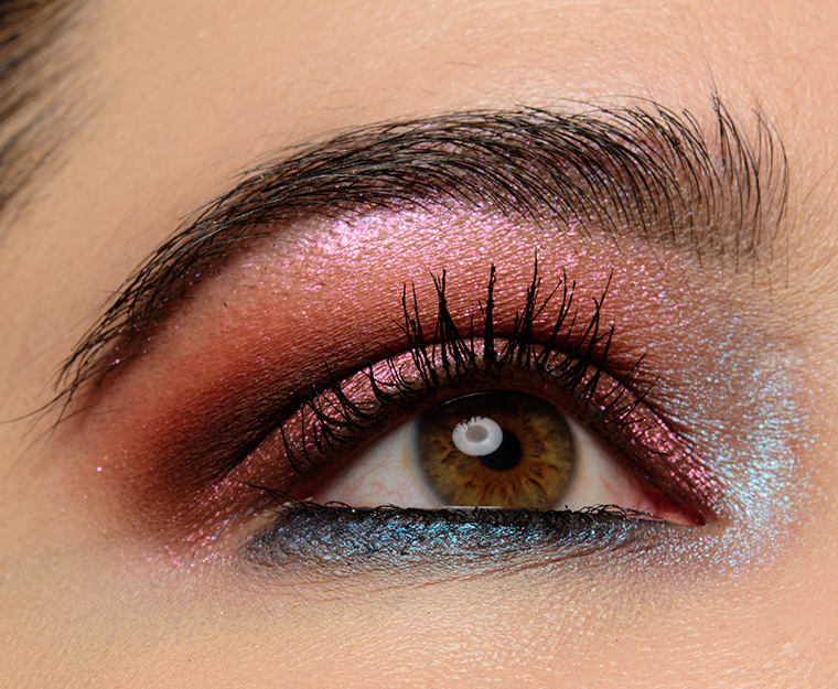 Engraved Azure Roses in a Line Look | Temptalia