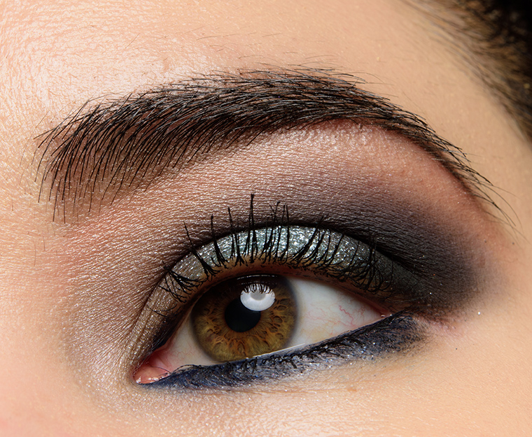 Wayne Goss Pearl Moonstone Eye Look | Temptalia